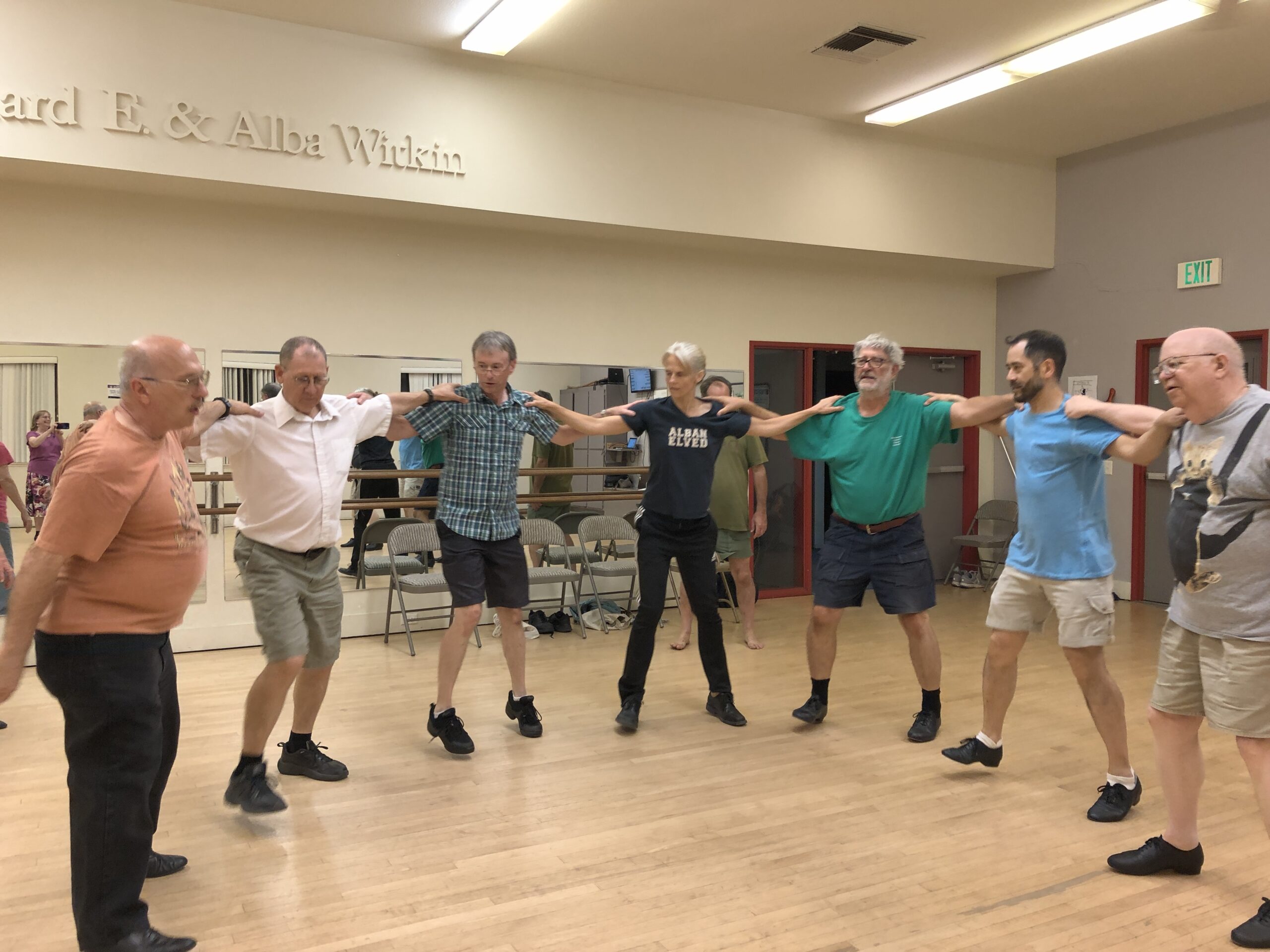 IMG_2176_Svatba – Barbara Linderholm – Folk Dance Federation of California